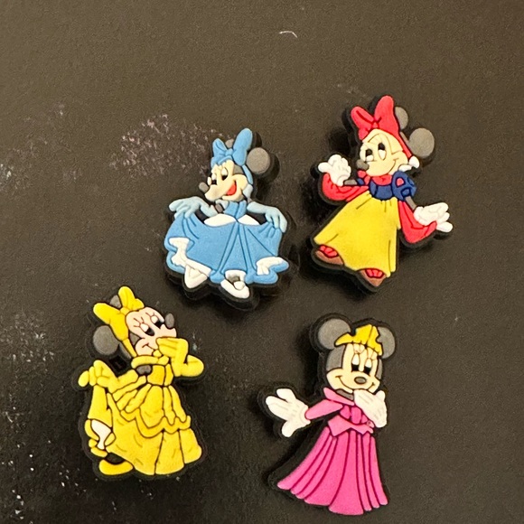 CROCS | Accessories | Crocs Minnie Mouse Charms 4 Princesses | Poshmark